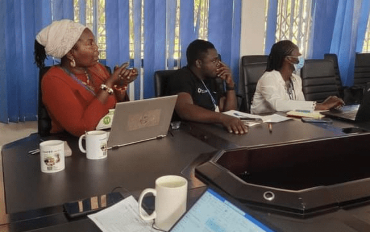 SWIDA-Ghana Executive Director Leads the Presentation of implemented ...